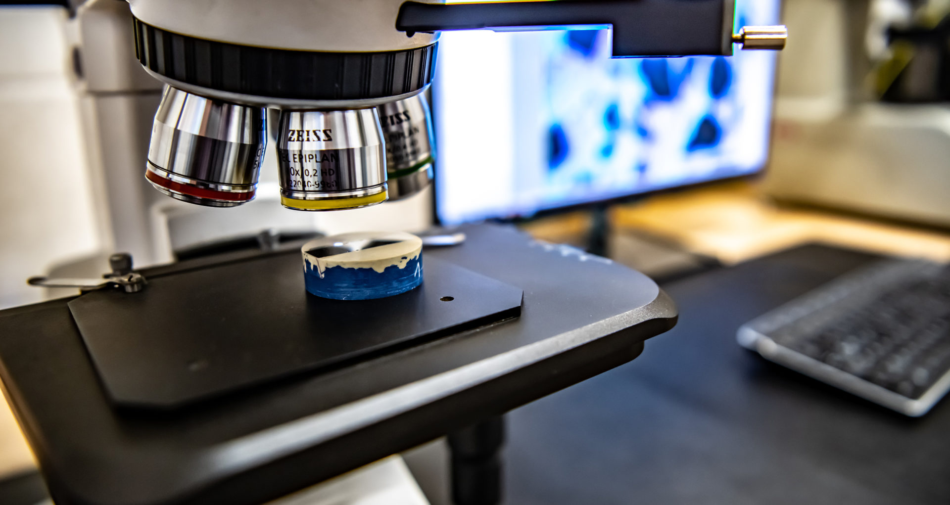 Quality assurance / Laboratories - DURUM Wear protection